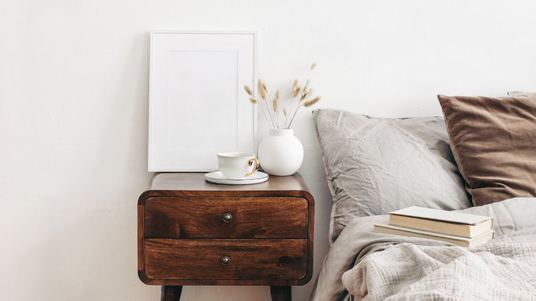 30 best paint colors for small bedrooms