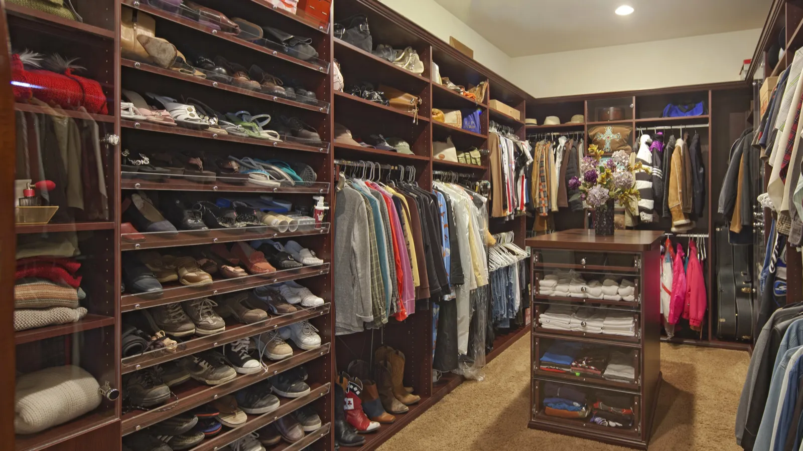 Why designers are adding bold color to closets may surprise homeowners
