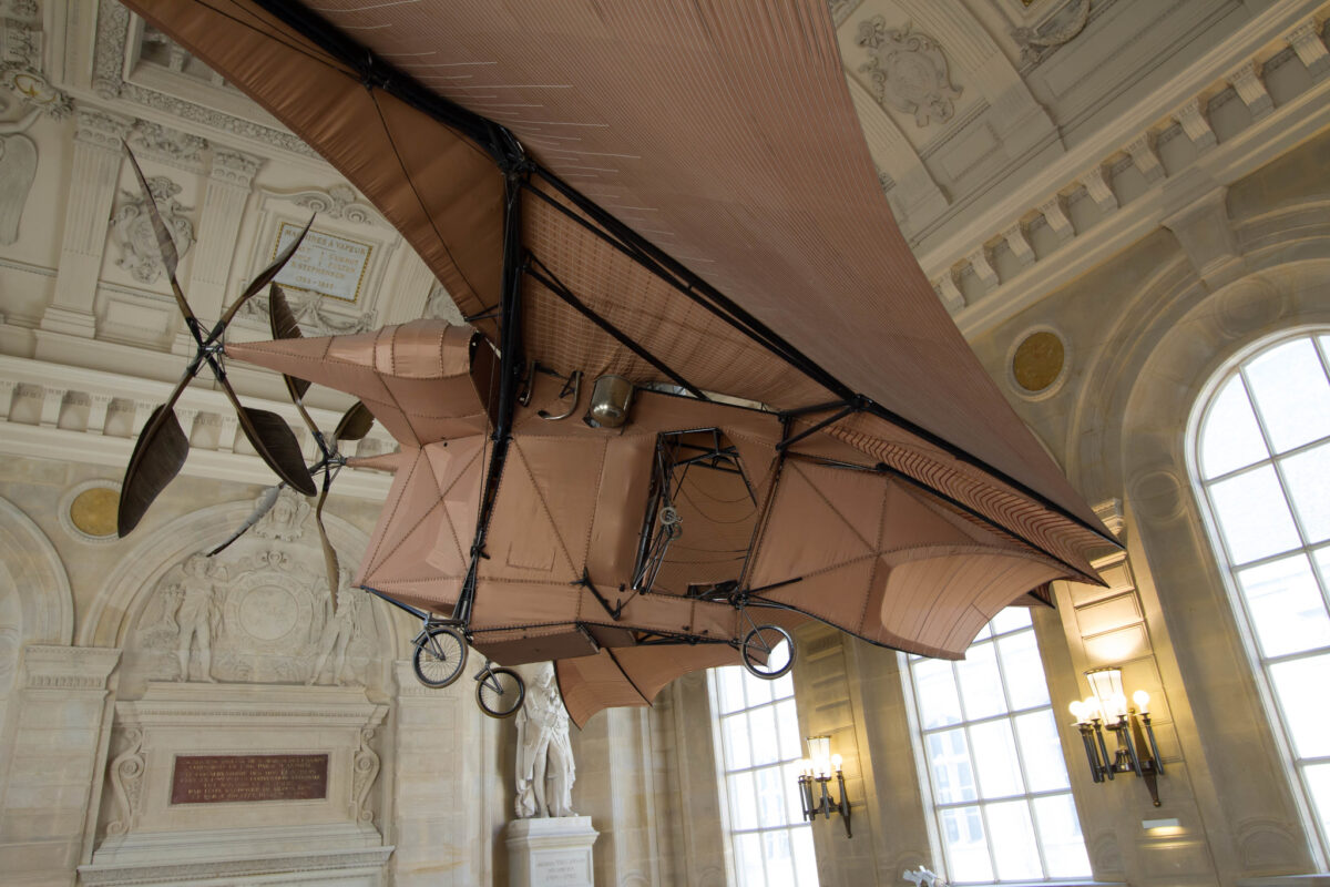 Unusual history of the first planes