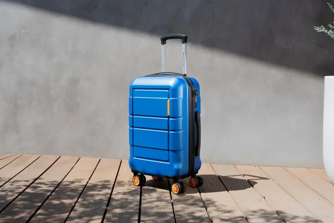 I'm a flight attendant: 8 subtle signs a traveler is new to flying vs ...