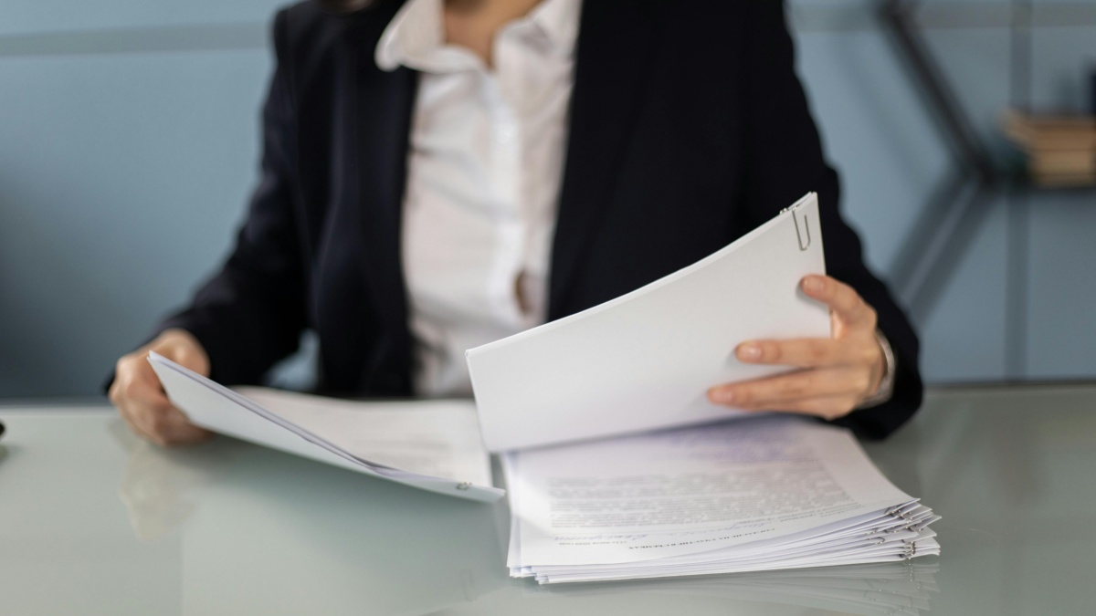 She filed in April and the cruelest part was everything outside was ...