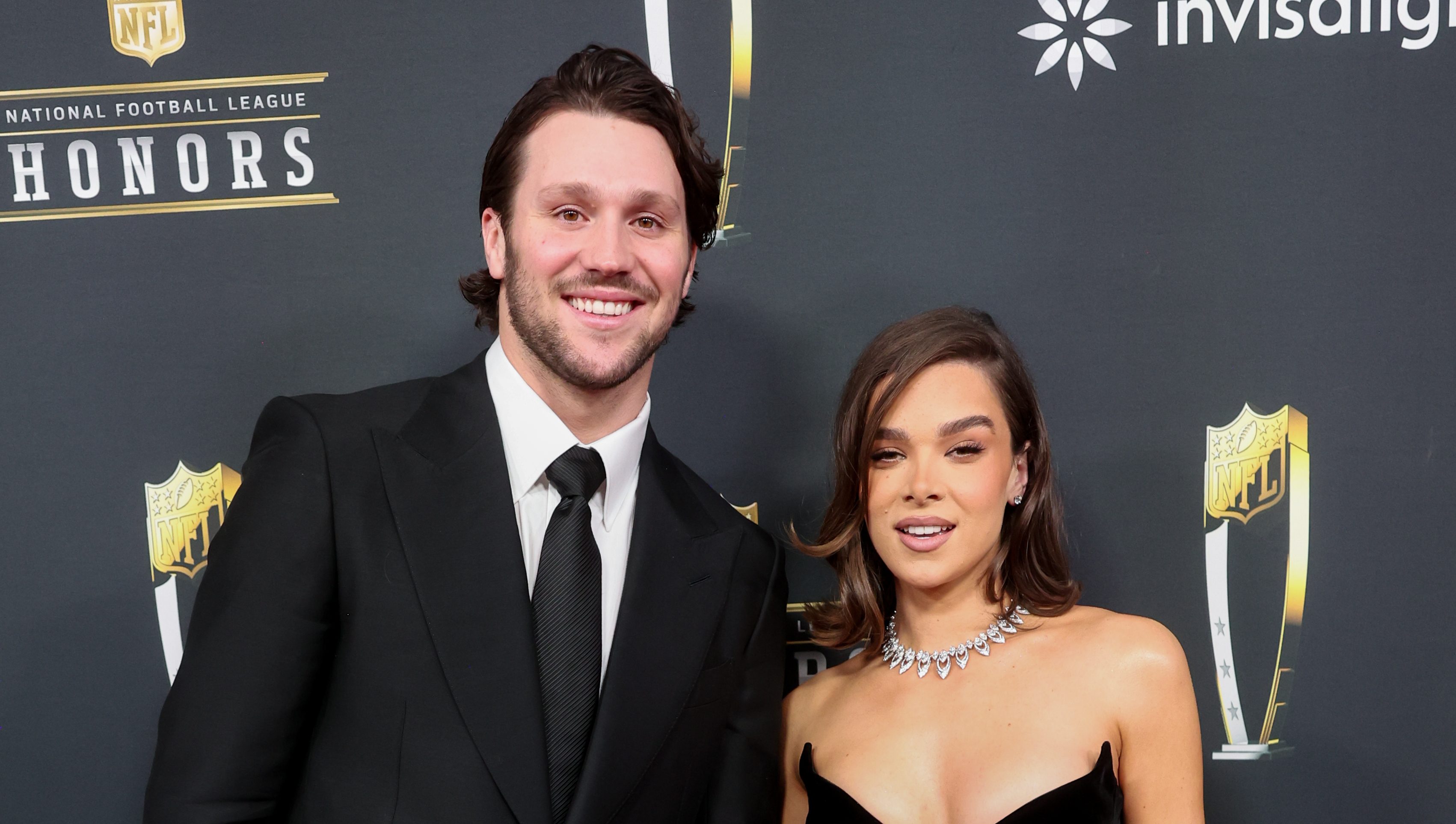 Hailee Steinfeld & Josh Allen’s baby girl: Her possible name & all ...