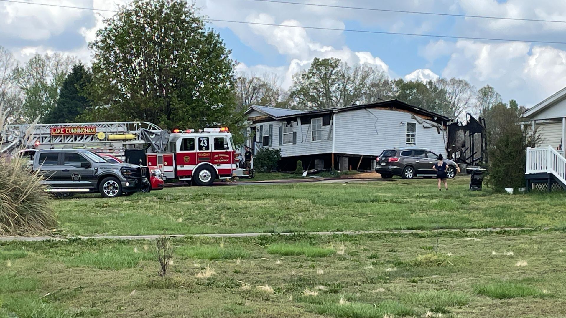 Crews respond to house fire in Greenville County