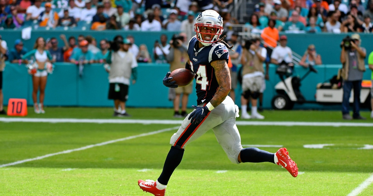 Former Bills, Patriots CB Stephon Gilmore announces retirement from NFL