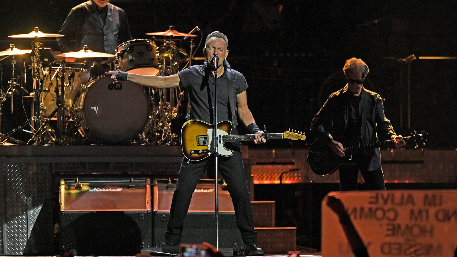 76ers’ game 7 win just moved Bruce Springsteen’s planned 2026 tour finale