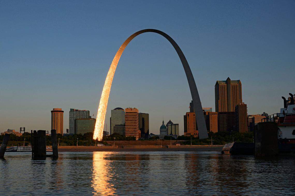 Five must-see Midwest landmarks that are totally worth the road trip ...