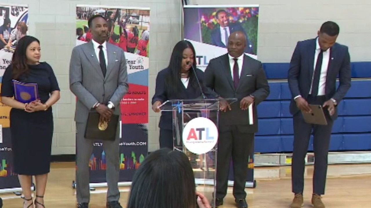 Mayor Dickens outlines spring break safety plan