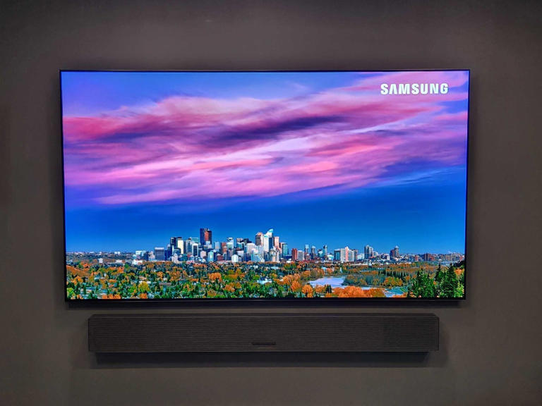 Samsung just launched its latest OLED TVs, and I got a hands-on first ...