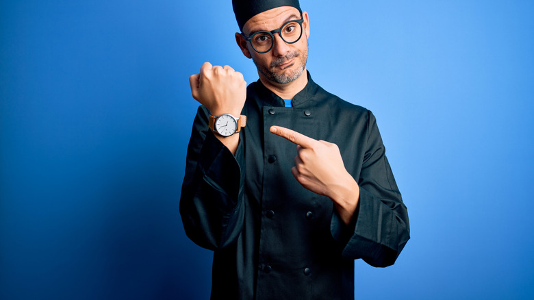 14 crucial tips for your first restaurant job, from a former manager