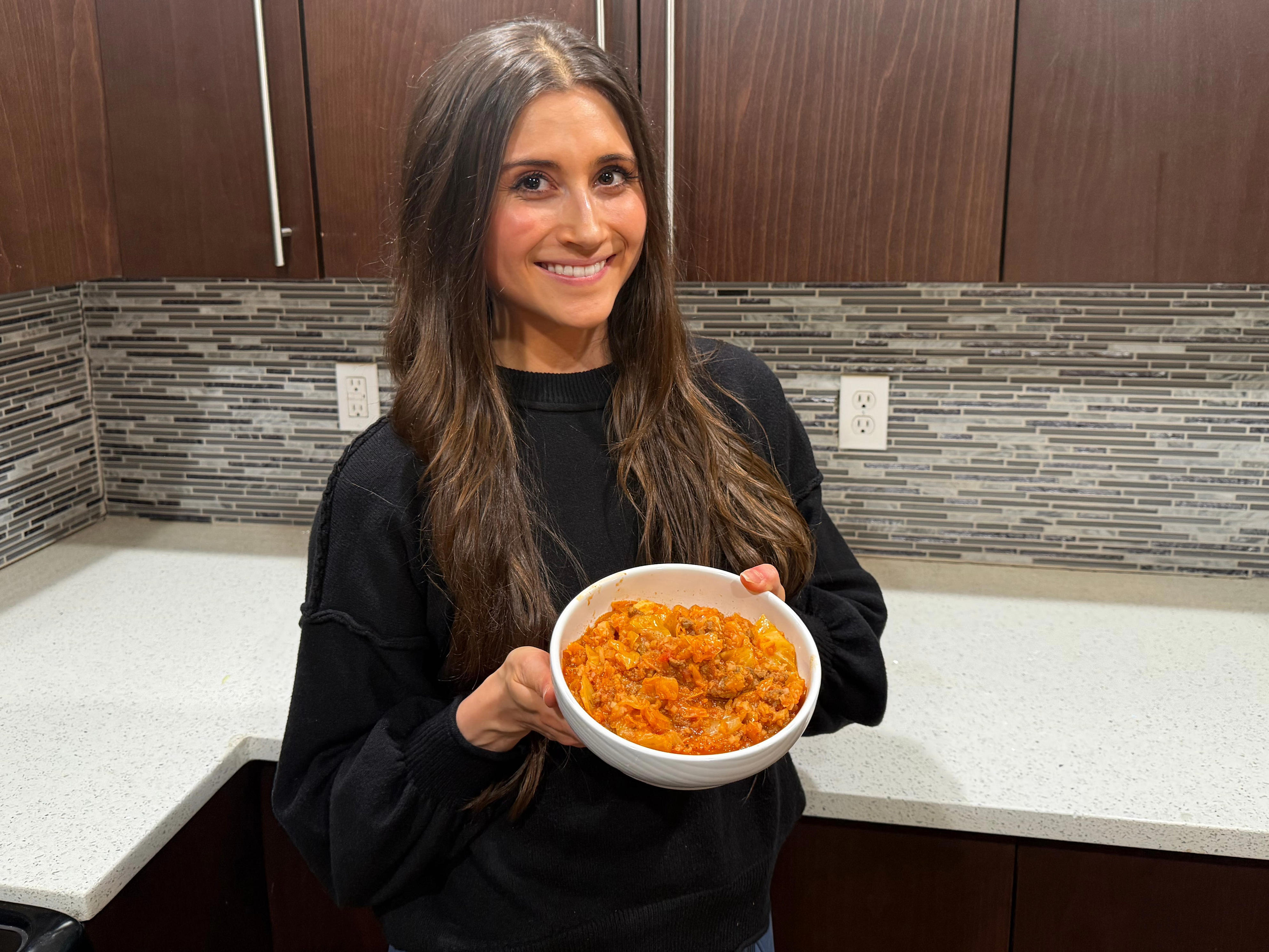 I eat the same dietitian-approved dinner every week. It's high-protein ...
