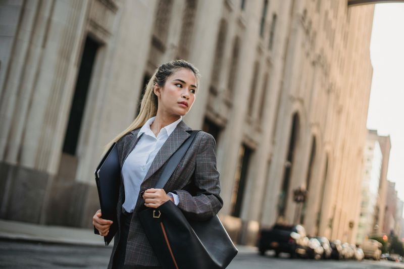 12 types of women who aren’t easy to date — but are absolutely worth it