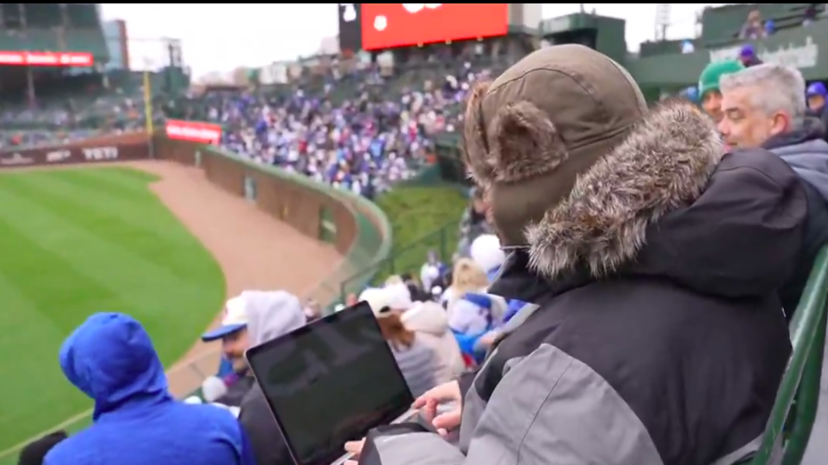 El "home office" más envidiado: El fan de los Cubs que cambió el ...