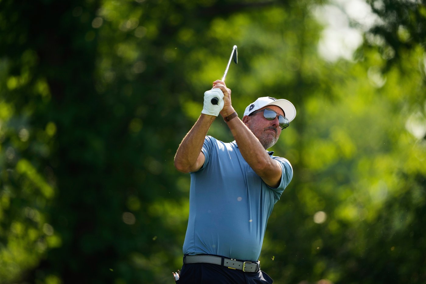 Mickelson pulls out of the Masters, which will be without Lefty and ...