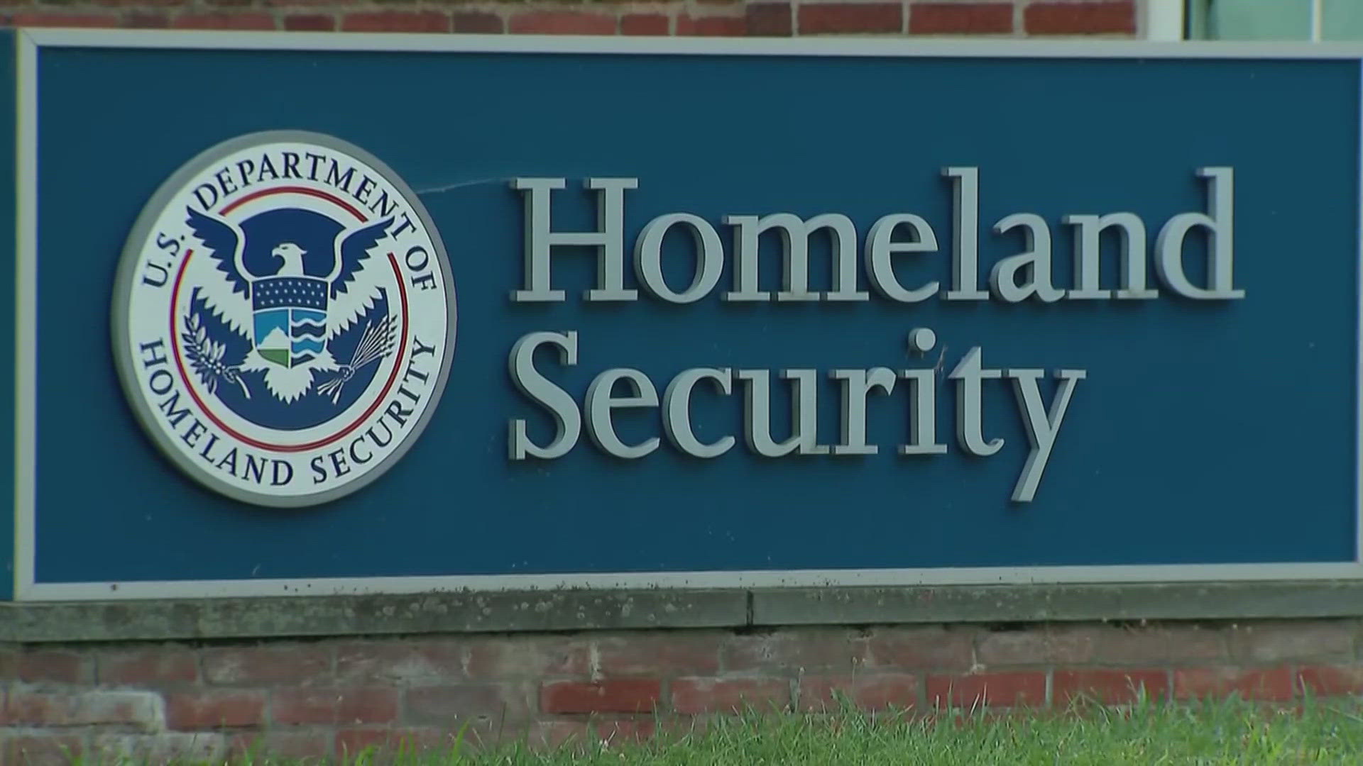 House stalls Senate plan to fund most of Homeland Security