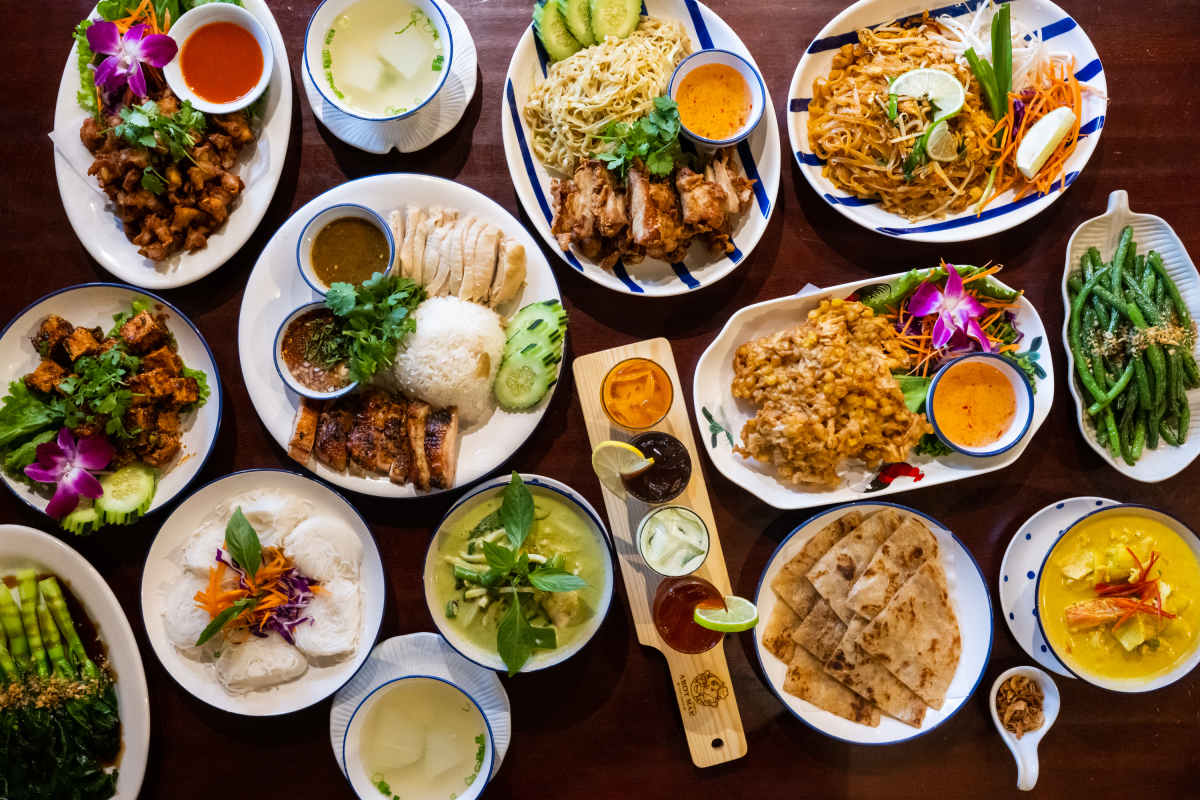 Where to eat when you’re taking the light rail