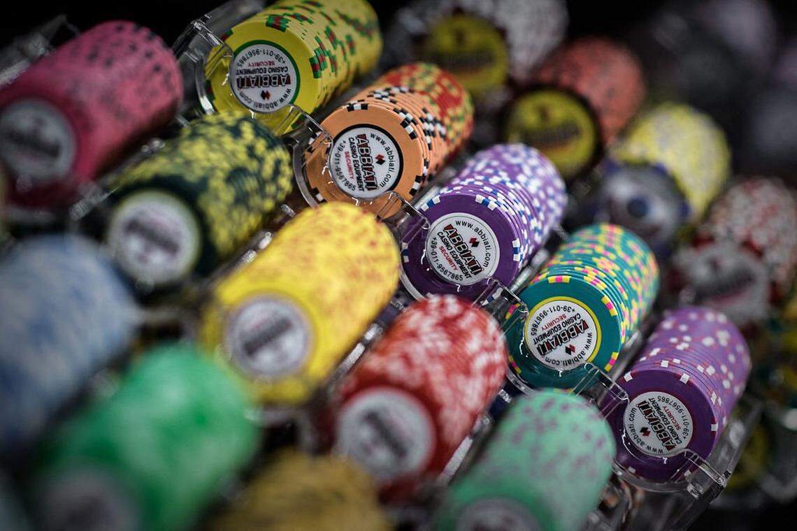 Player hits memorable poker jackpot on $5 side bet at Sacramento-area ...