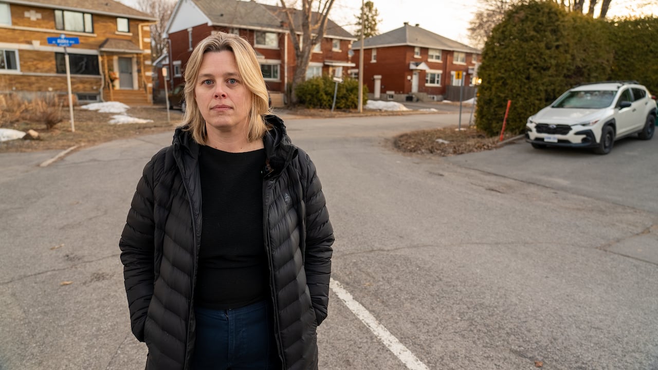 This community’s stop sign disappeared and now the residents want it back