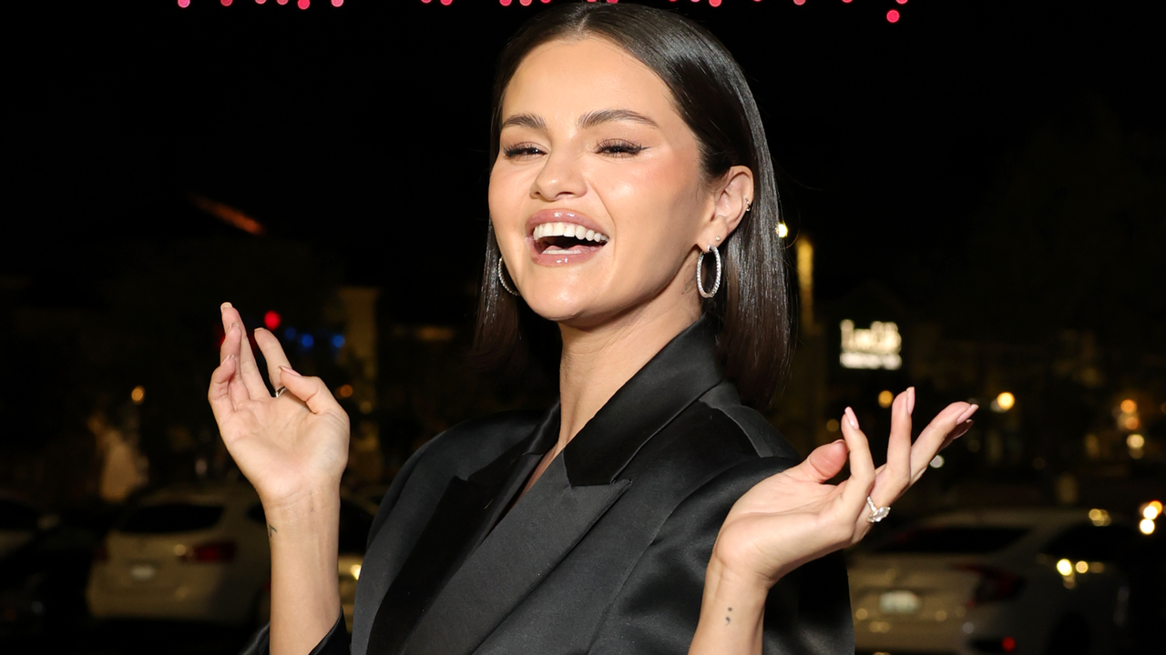 A black jacket and jeans is still Selena Gomez's favorite outfit formula