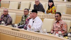 Raker Bersama Komisi II DPR RI, Menteri Nusron Paparkan Capaian Kinerja ...