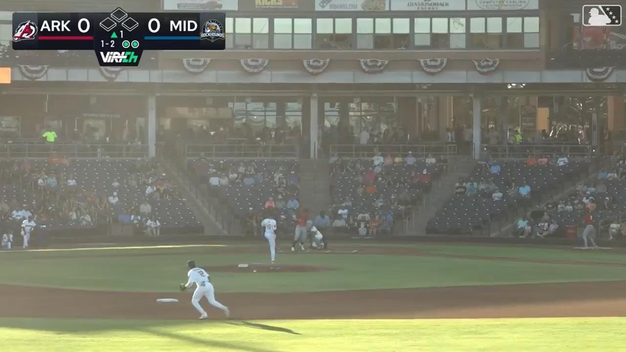 A's prospect Wei-En Lin strikes out 6 across 3 1/3 innings for Double-A ...