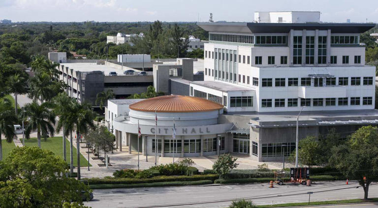 No hurricane evacuation, no worries? Why Coral Springs residents should ...