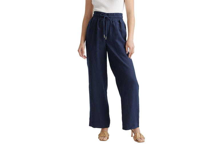 A celebrity stylist told me the leg-lengthening hack to make my 5’3 ...