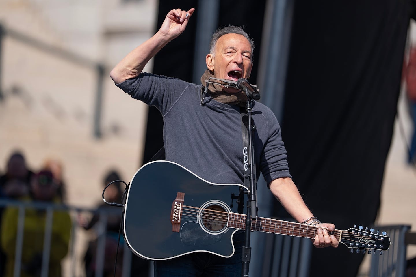 Trump lets loose on Bruce Springsteen after singer’s Minnesota No Kings ...