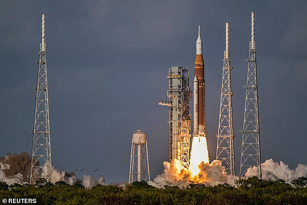 NASA astronauts' message of hope as Orion leaves Earth's orbit