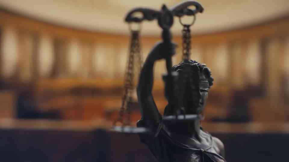 This video shows the 5-second gunfight that left four men dead