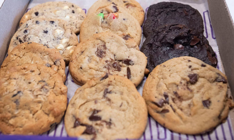 For late night cookies and French dishes try new NJ bakery, cafe