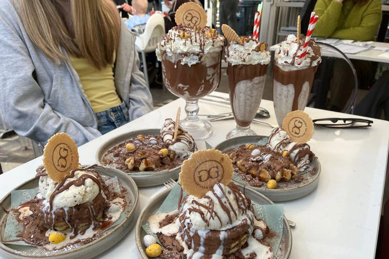 We tried the canalside cafe with a Cadbury Mini Eggs menu customers can ...