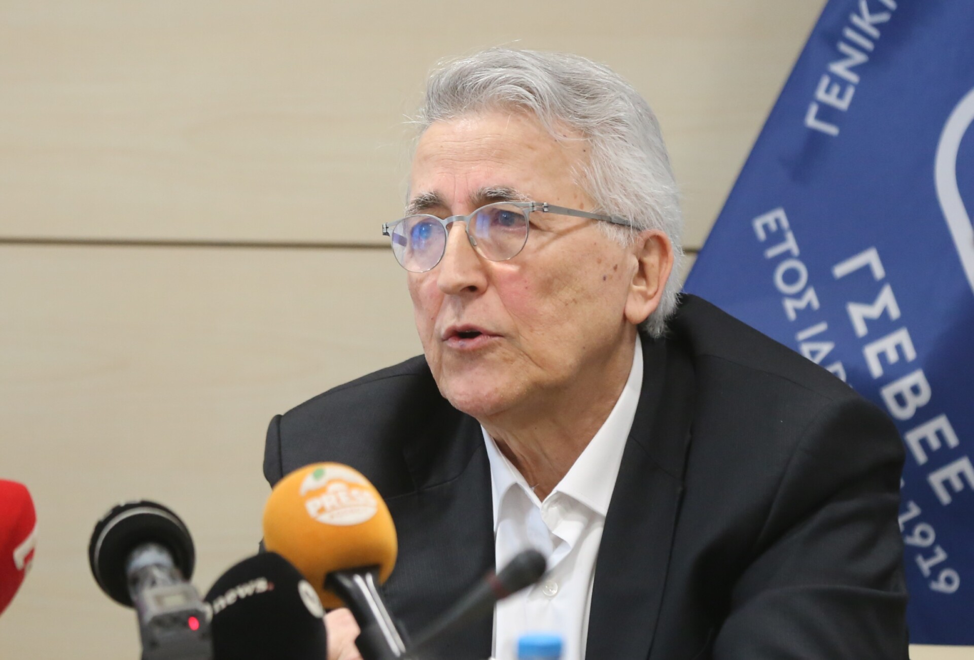 Πρόεδρος της ΓΣΕΕ επανεξελέγη ο Γιάννης Παναγόπουλος