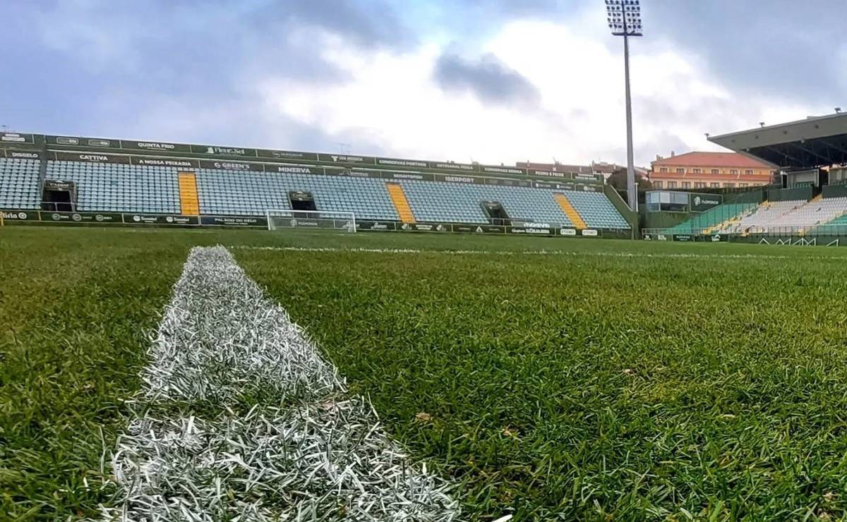 Morreu António Coimbra, histórico presidente do CD Tondela
