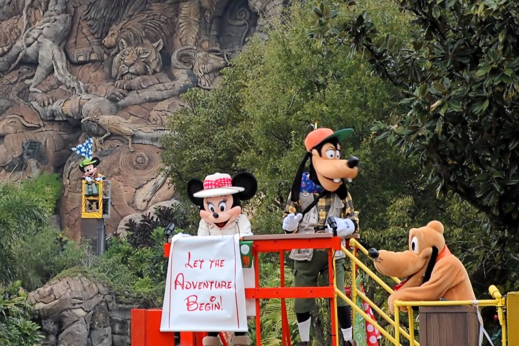 16 tips for navigating Disney World with a toddler