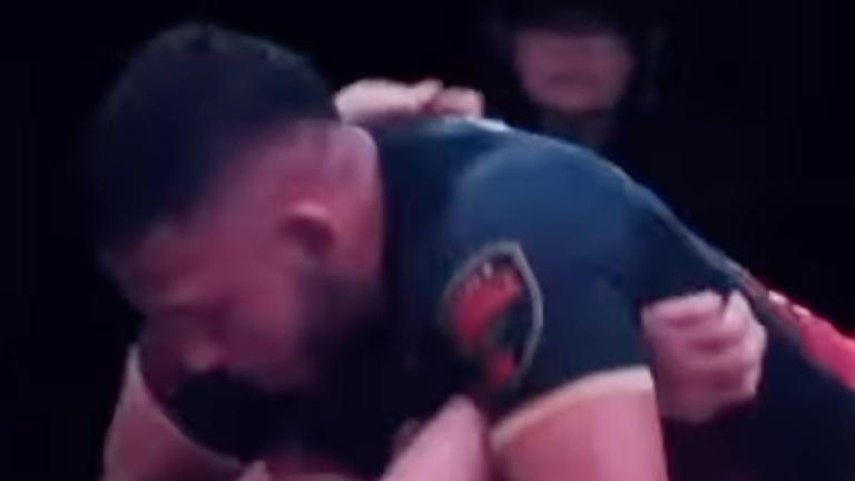 20yo Dorian Olivarez wins WNO 32 lightweight grand prix, claims vacant ...