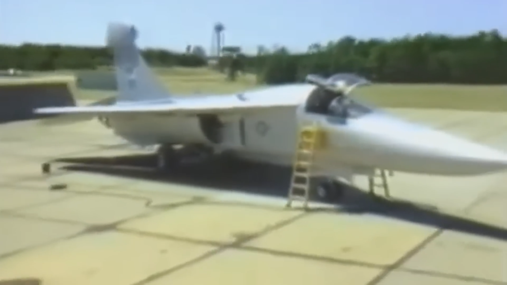 The unarmed US jet that won a dogfight in Desert Storm