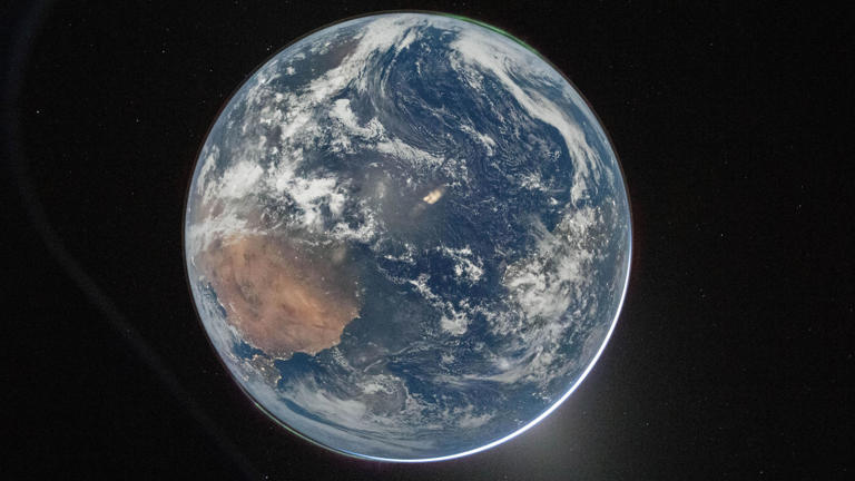 Artemis II crew take 'spectacular' image of Earth