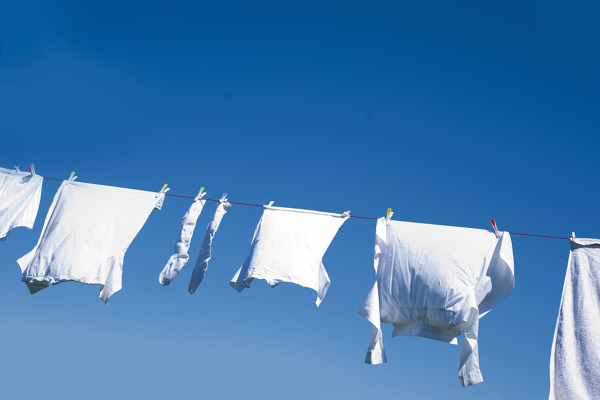 13 reasons to start using a clothesline for your laundry
