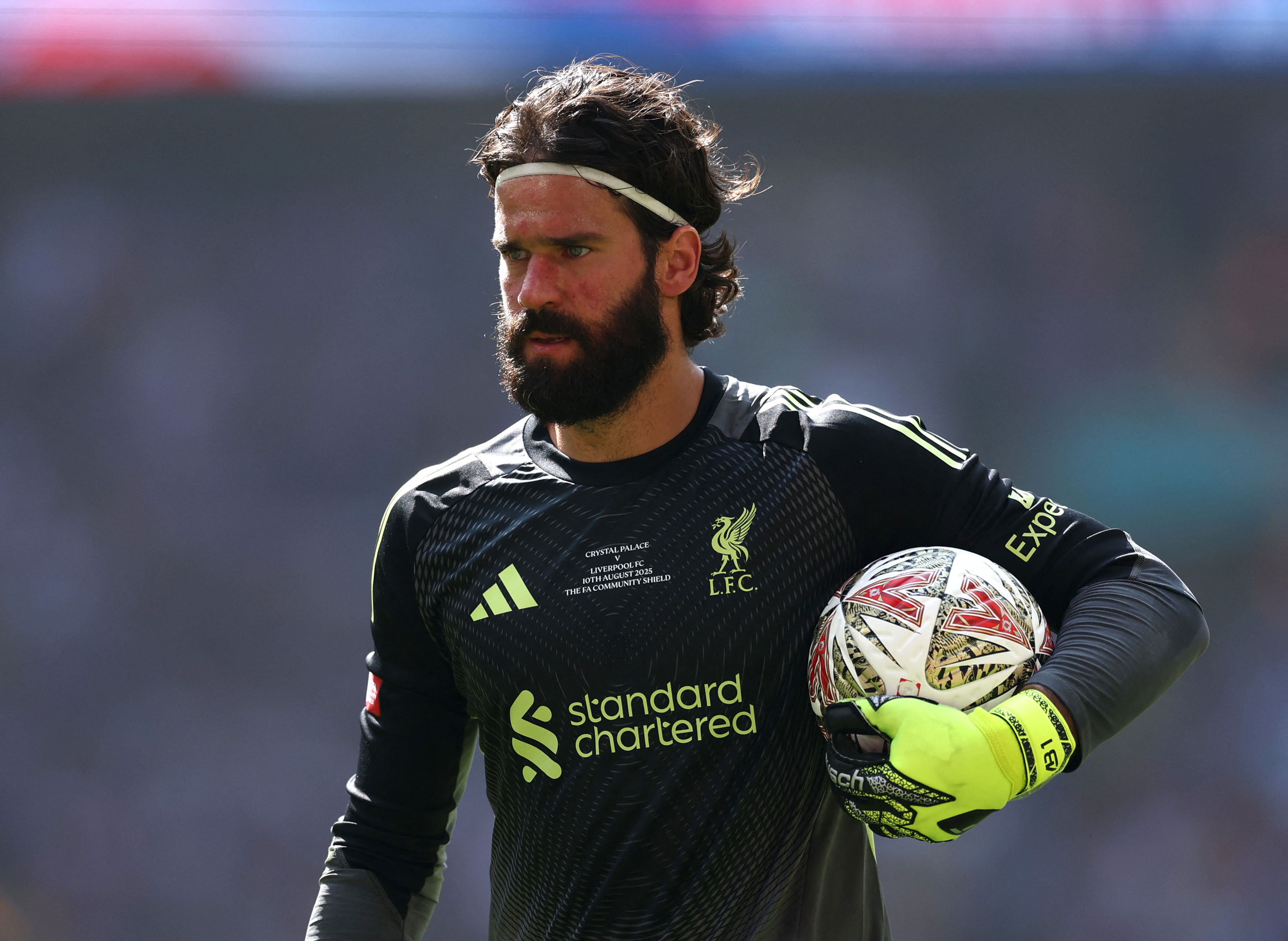 Big problem for Ancelotti and Liverpool: Alisson to miss the rest of ...
