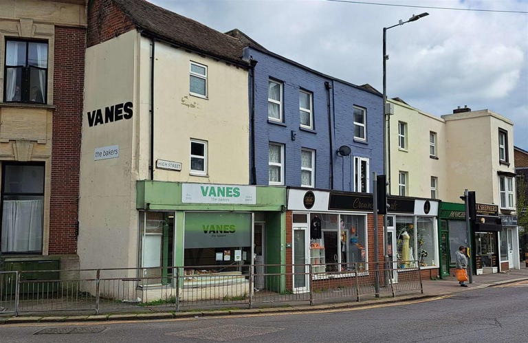 Sadness as Vanes Bakery in Dover High Street - famous for Mr Blobby ...