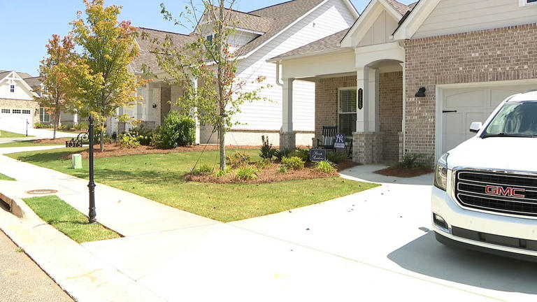 Forsyth County extends moratorium on new residential development