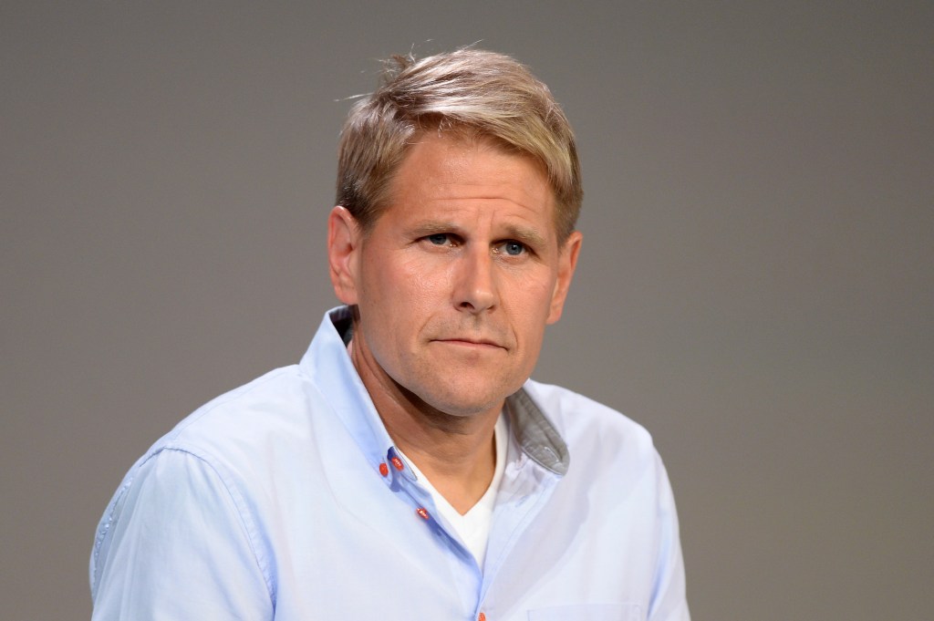 Apple’s fitness chief who joked to employees about sleeping with ...