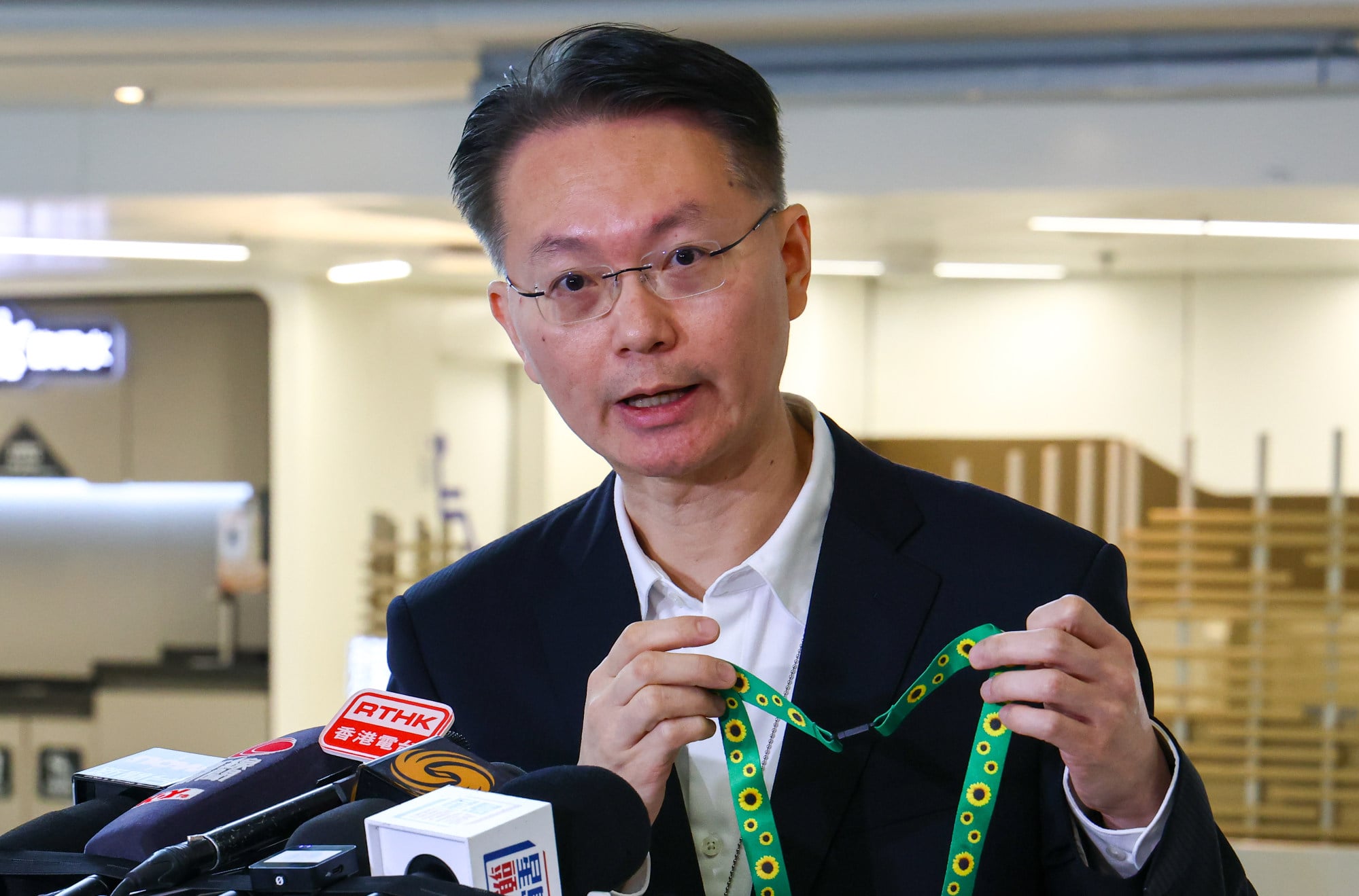 Hong Kong airport opens sensory space for passengers with invisible ...