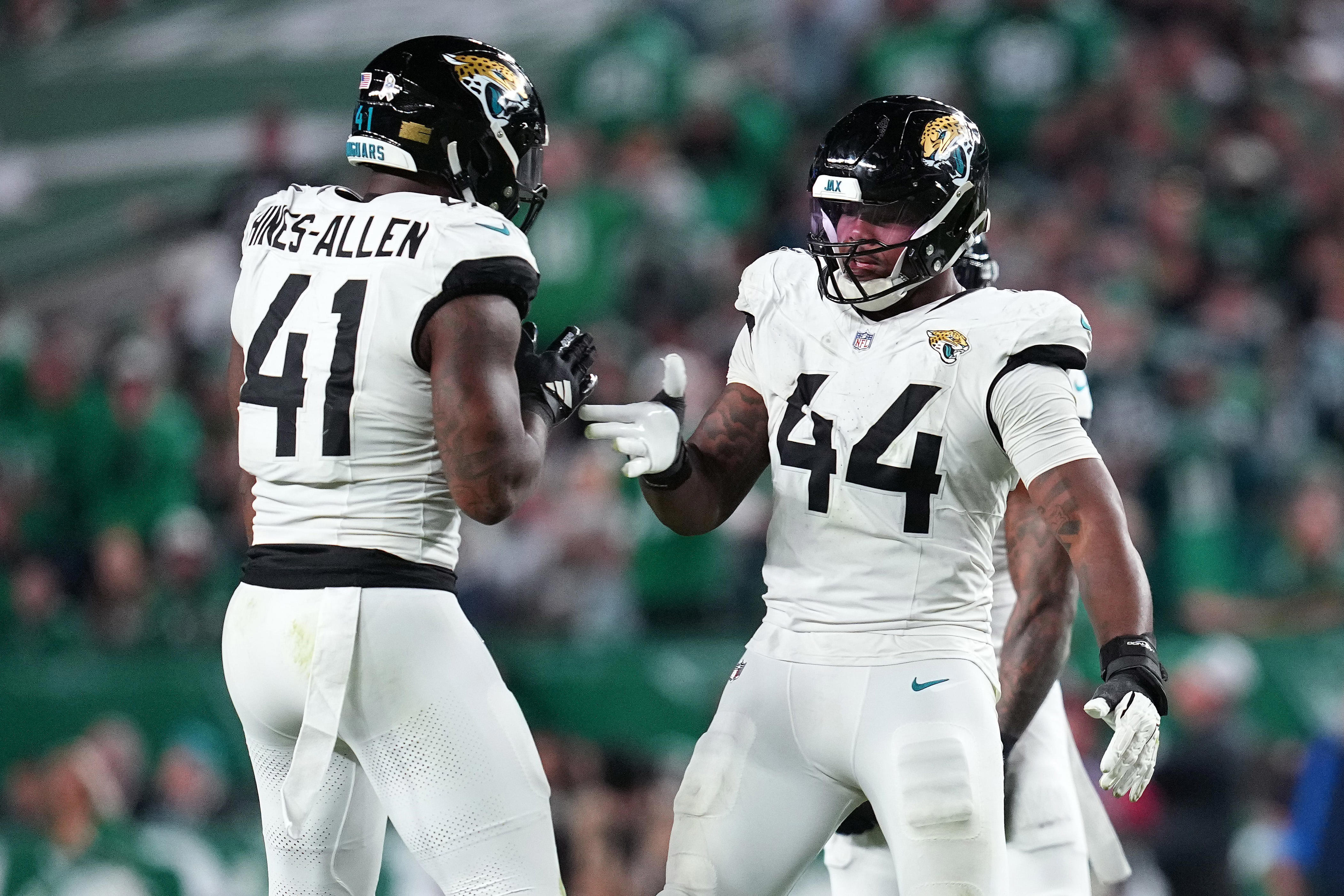 Josh Hines-Allen reacts to Travon Walker's extension with Jaguars
