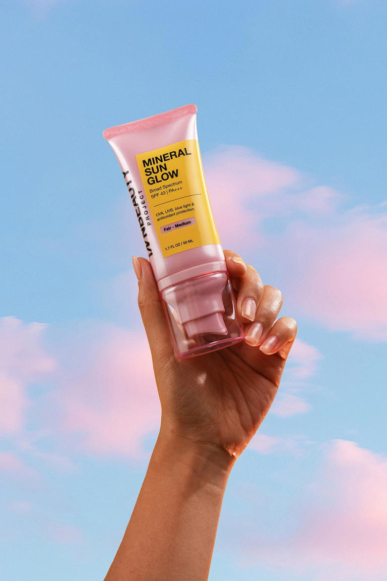 Glow like a goddess all year with the best bronzers, self-tanners, and ...