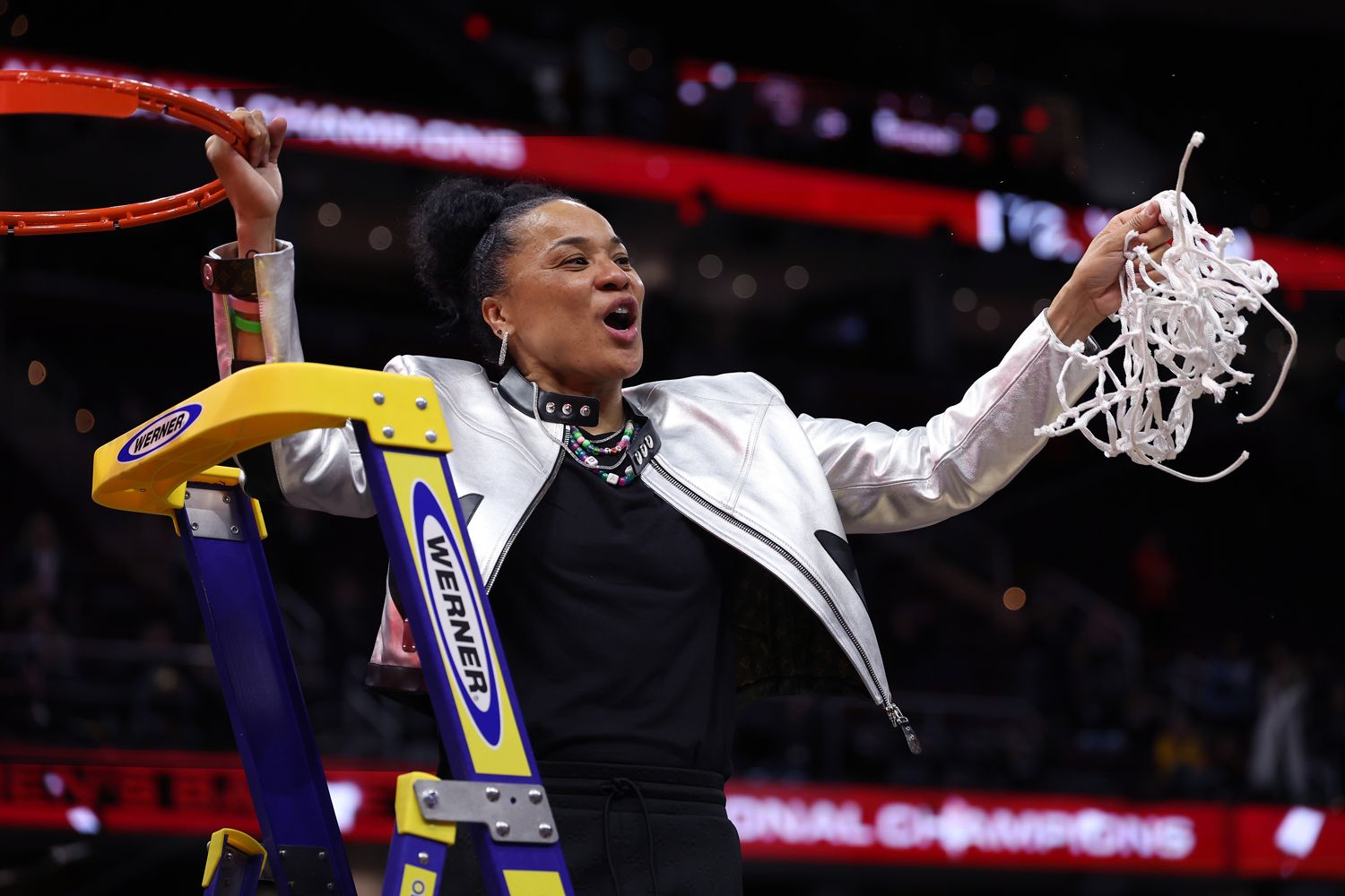 All about South Carolina coach Dawn Staley’s parents and siblings