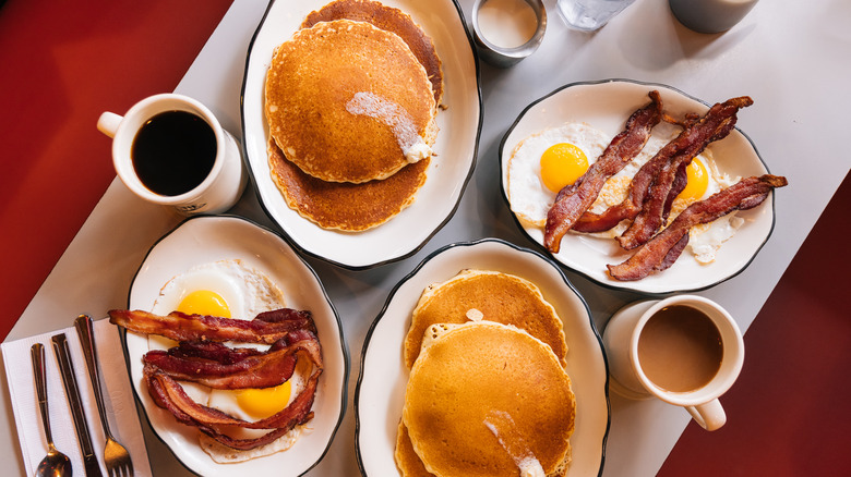 The difference between an American and full English breakfast