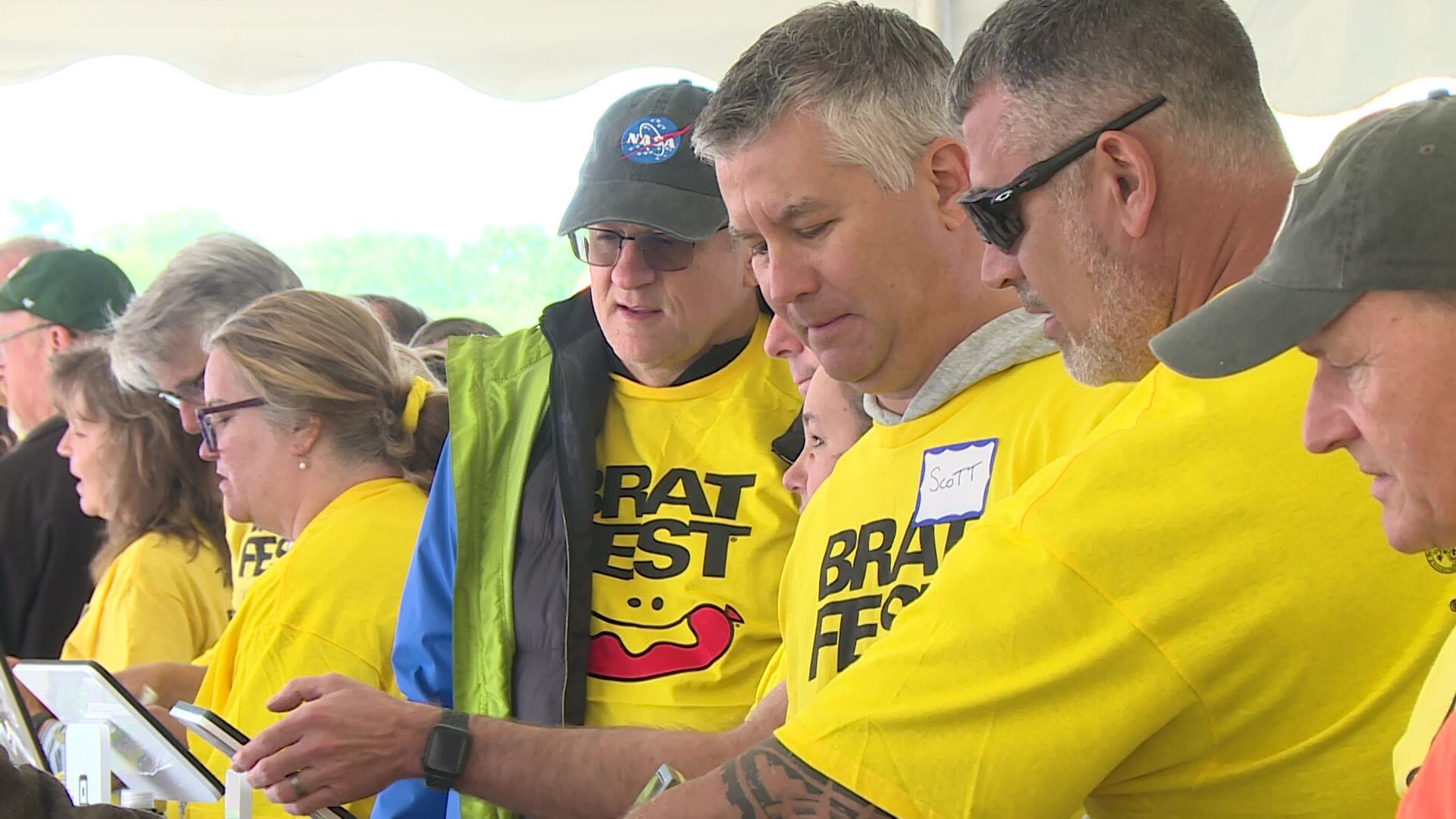 Sign up now: Brat Fest needs volunteers for Memorial Day weekend
