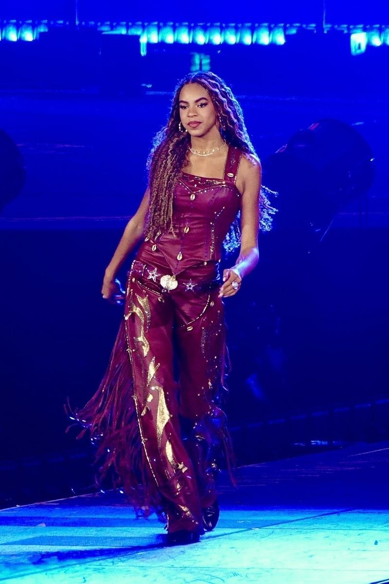 Blue Ivy Carter praised by grandmother Tina Knowles for her 'poise' and ...