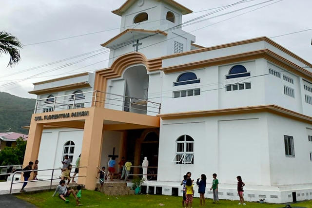 'Saklot': How an Easter Sunday tradition endures in Rapu-Rapu, Albay
